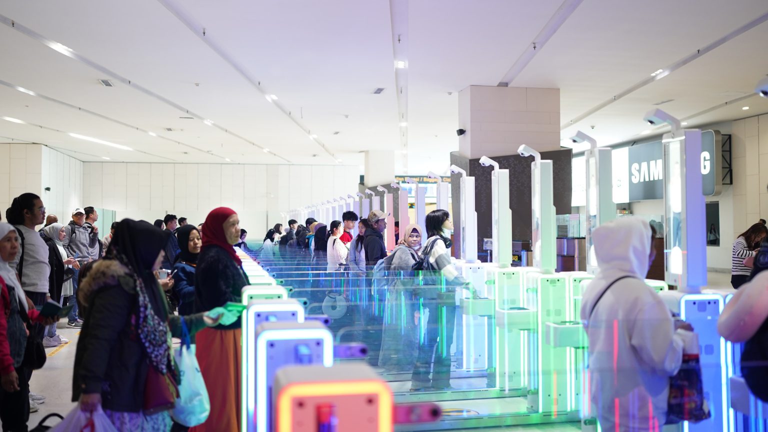 WNA Kini Bisa Langsung Ajukan Visa Kunjungan dan Perpanjangan di Website Molina Imigrasi ...