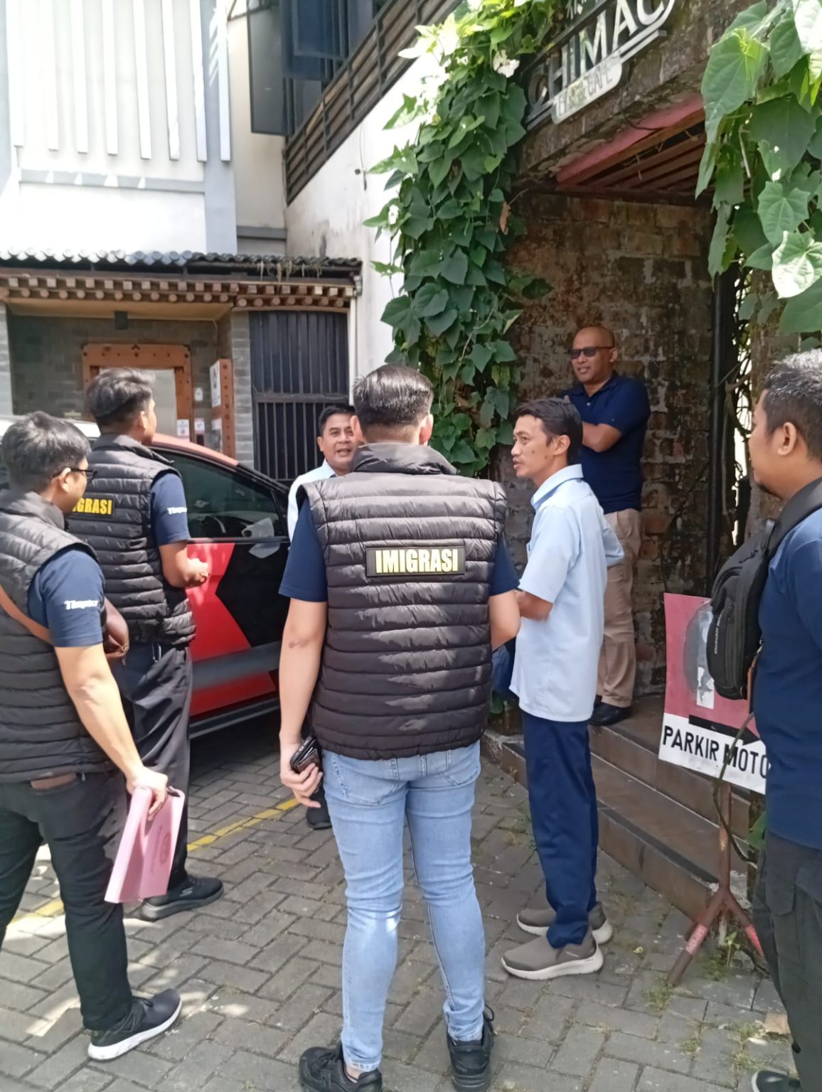 Timpora Sleman Gelar Operasi Gabungan: 194 WNA diperiksa – Website ...